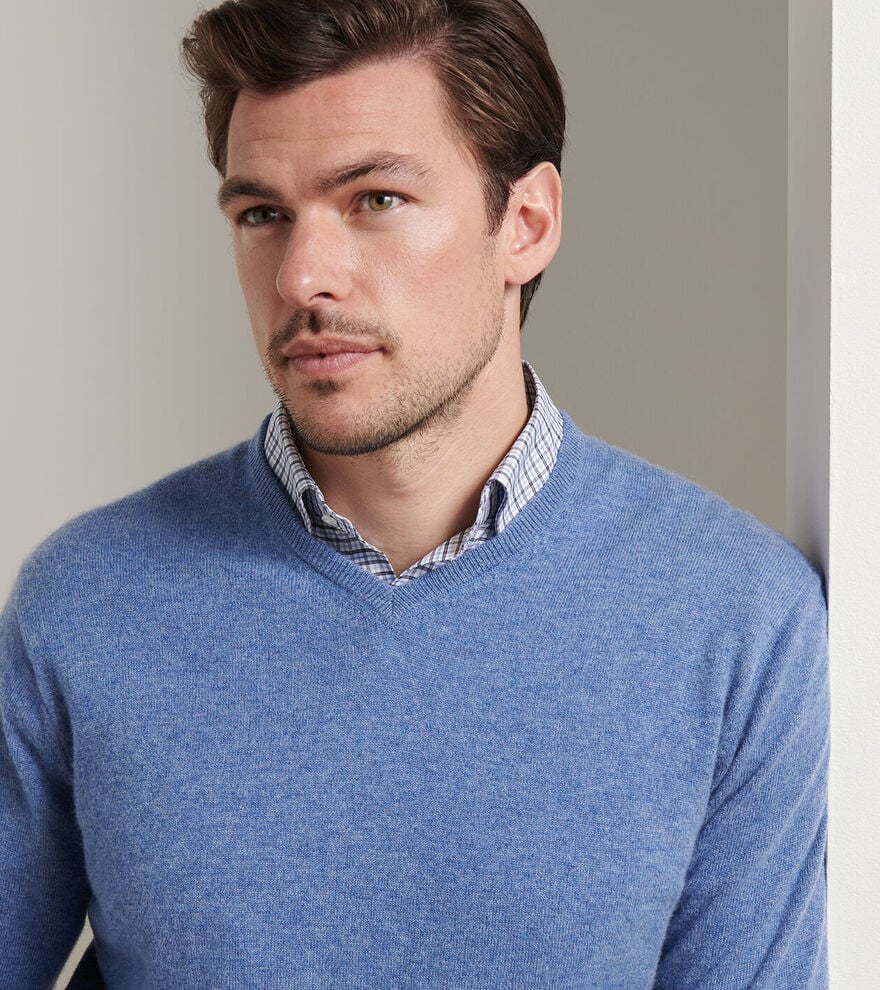 Crown Heritage Cashmere V-Neck Sweater – John Craig